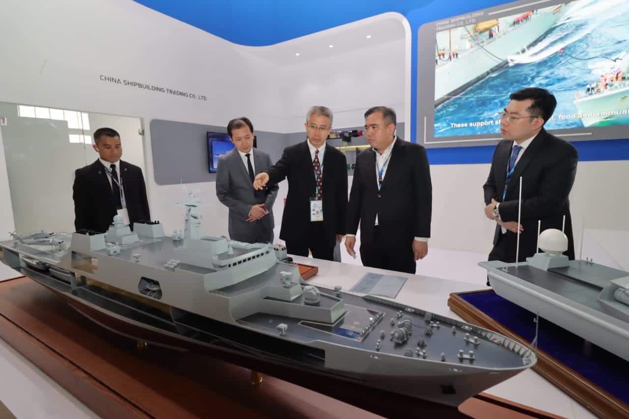 LIMA 国际海空展掀开序幕 陆兆福和末哈山联合主持开幕 - DAP