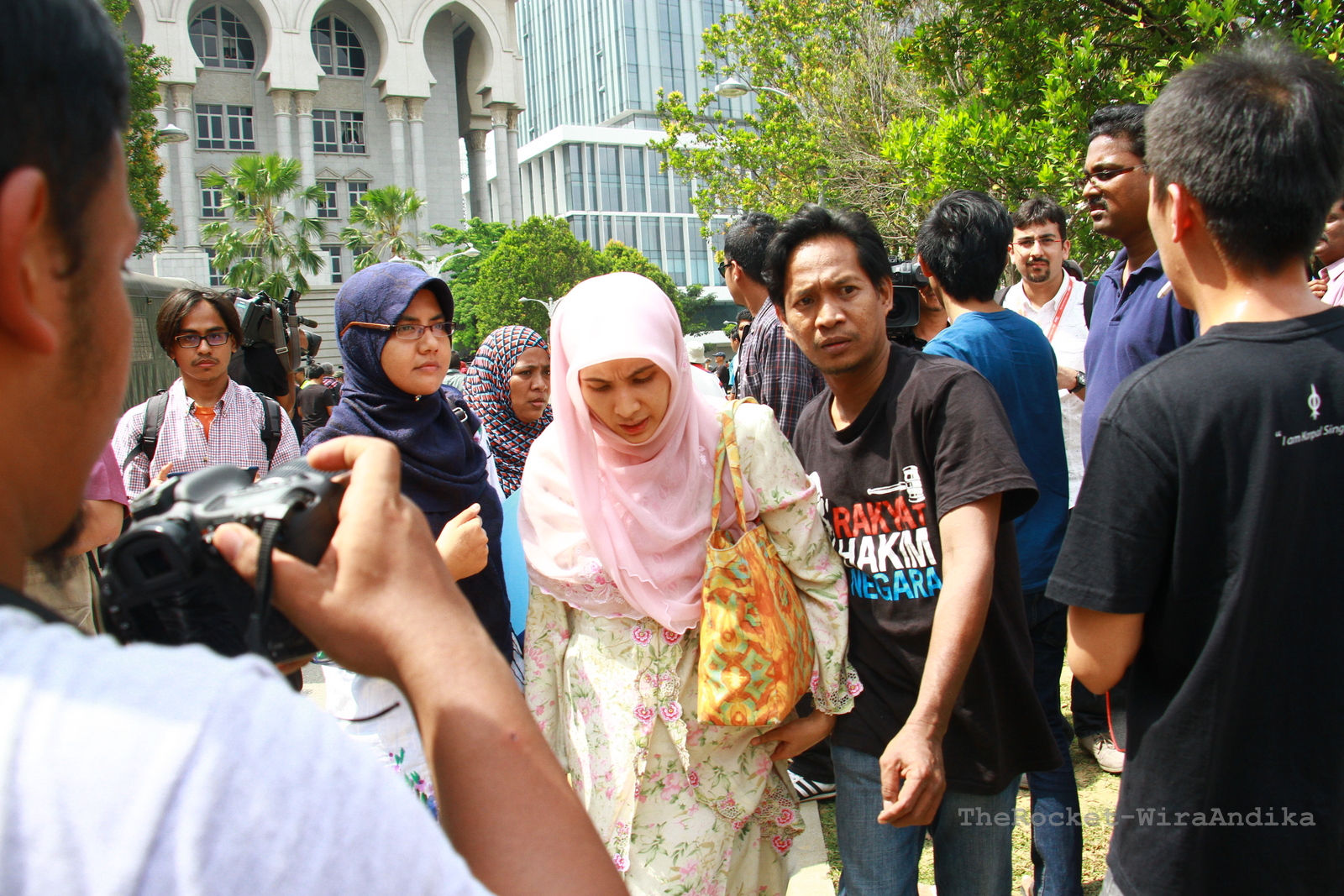 The incarceration of Anwar and the end of "Hero Politics"