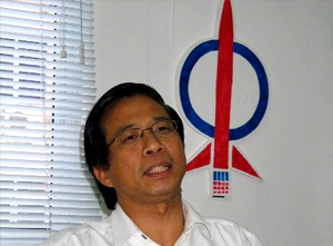 Sarawak's future at risk - Interview with Wong Ho Leng, Sarawak DAP ...