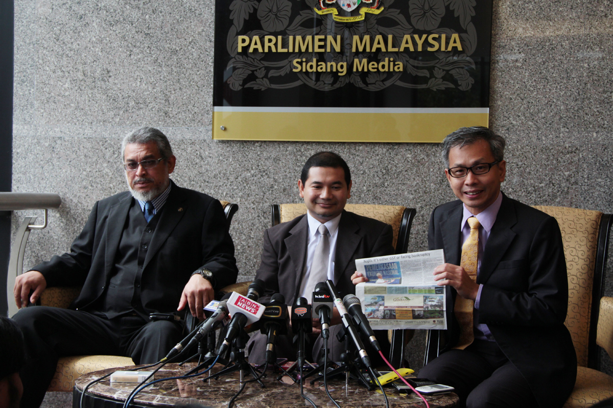GST atau tidak, negara tetap berdepan risiko bankrap selagi UMNO amal ...