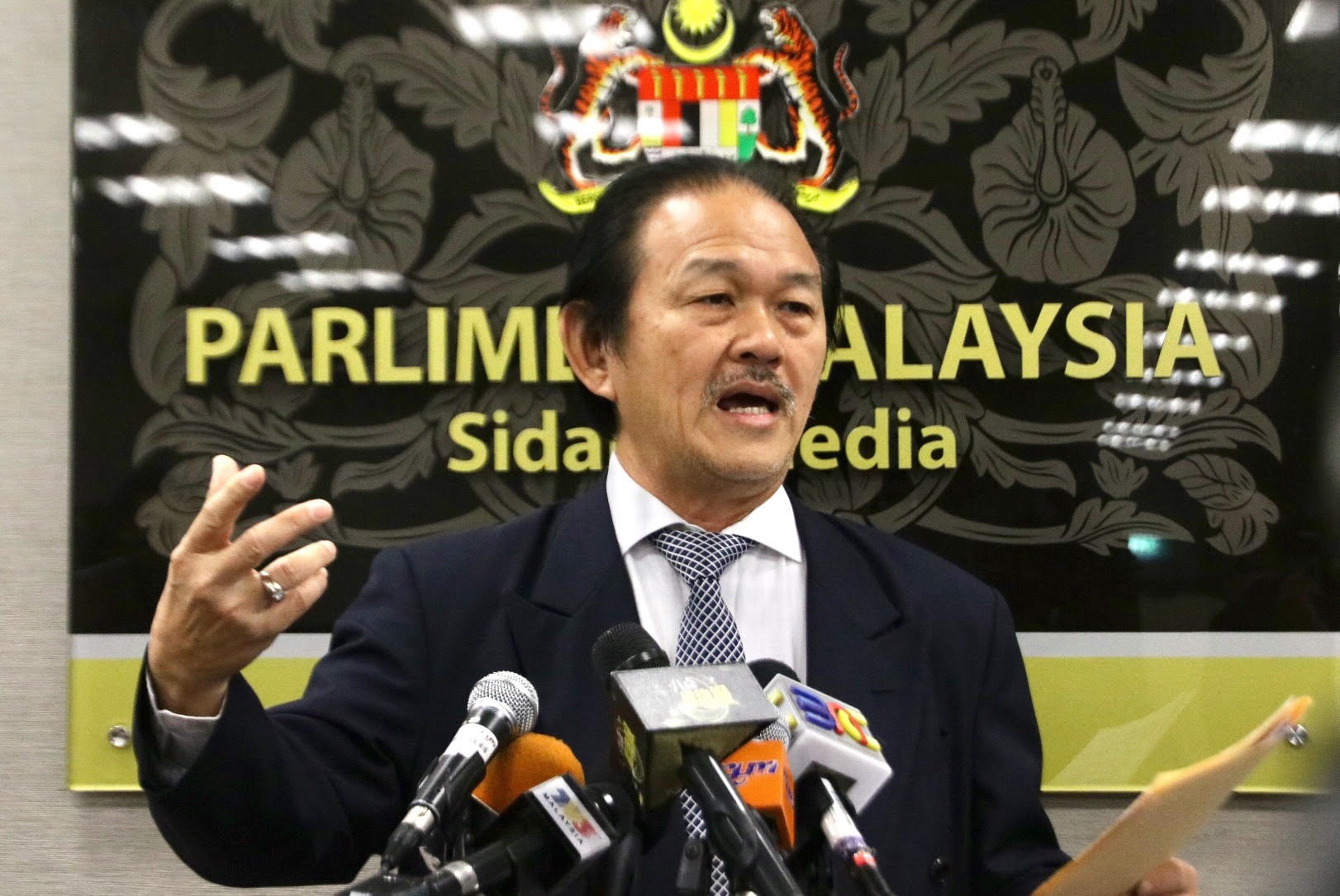 Belanjawan Sabah pinggir golongan miskin, jurang miskin kaya makin luas