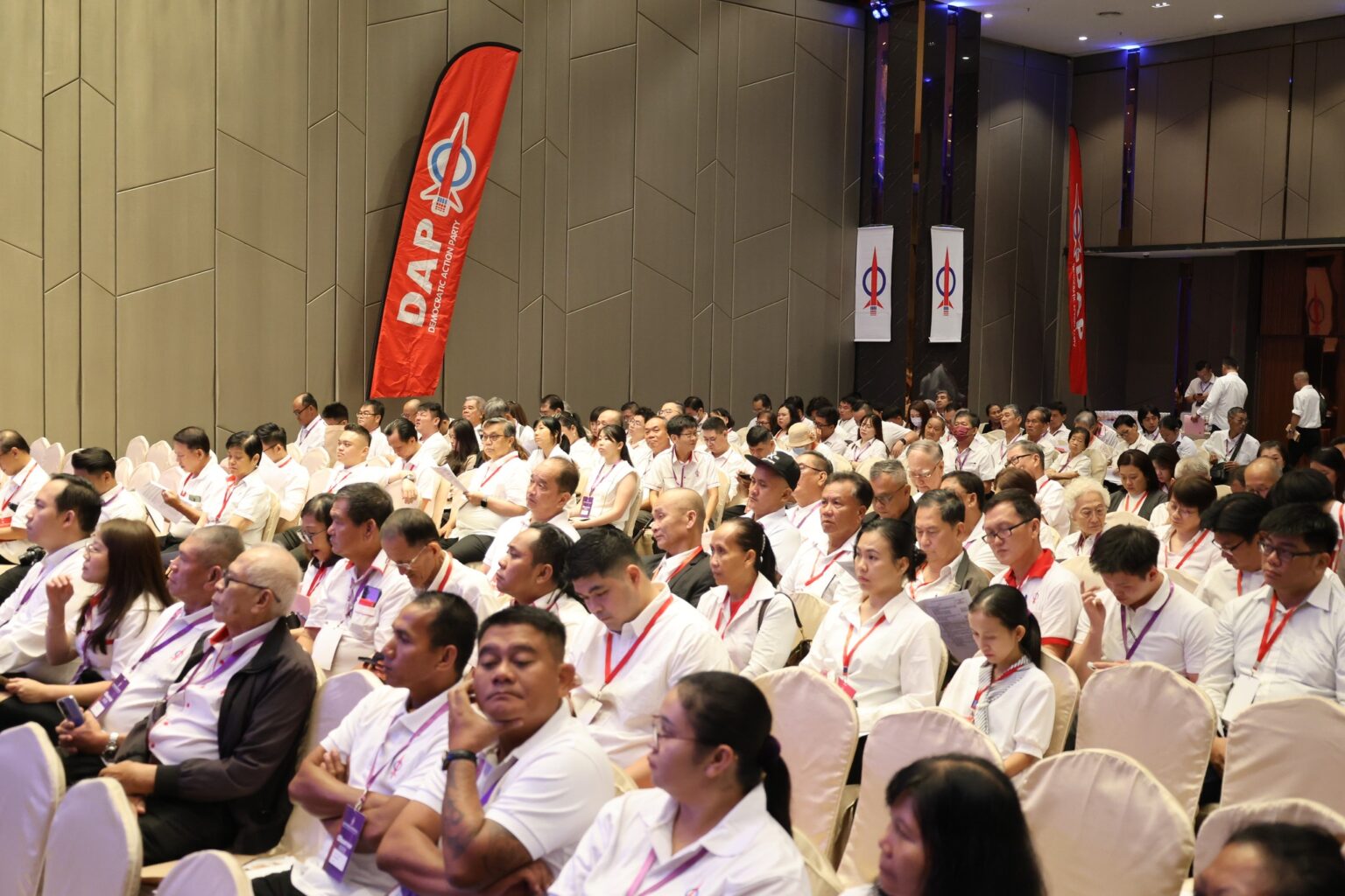 Konvensyen DAP Sarawak 2024 berjaya dilangsungkan; bekerja kuat ...